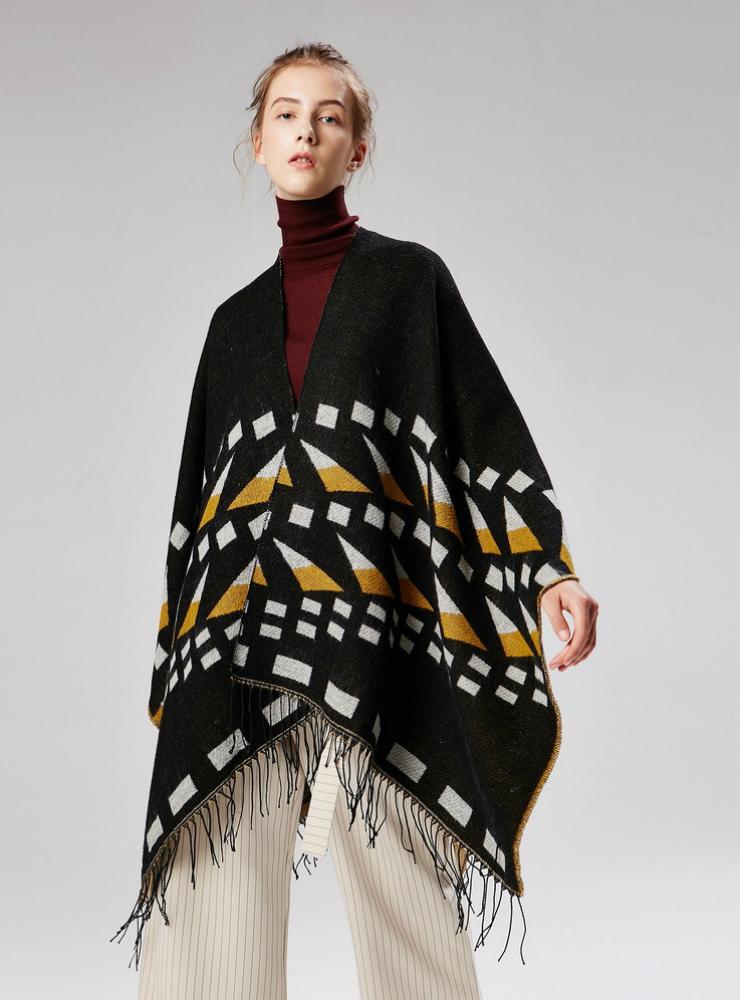 TRIANGULAR SMALL SQUARE JACQUARD TASSEL SPLIT CLOAK – Ncocon